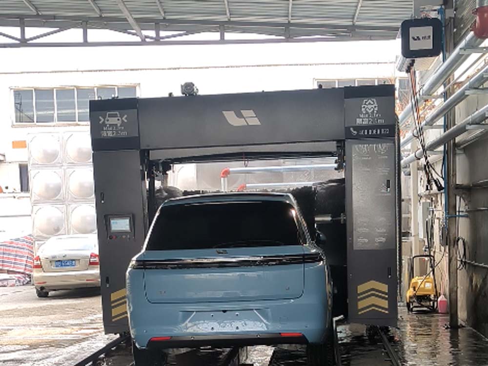 New Builted Two Rollover Car Wash Station In BYD 4S store - Car Wash ...